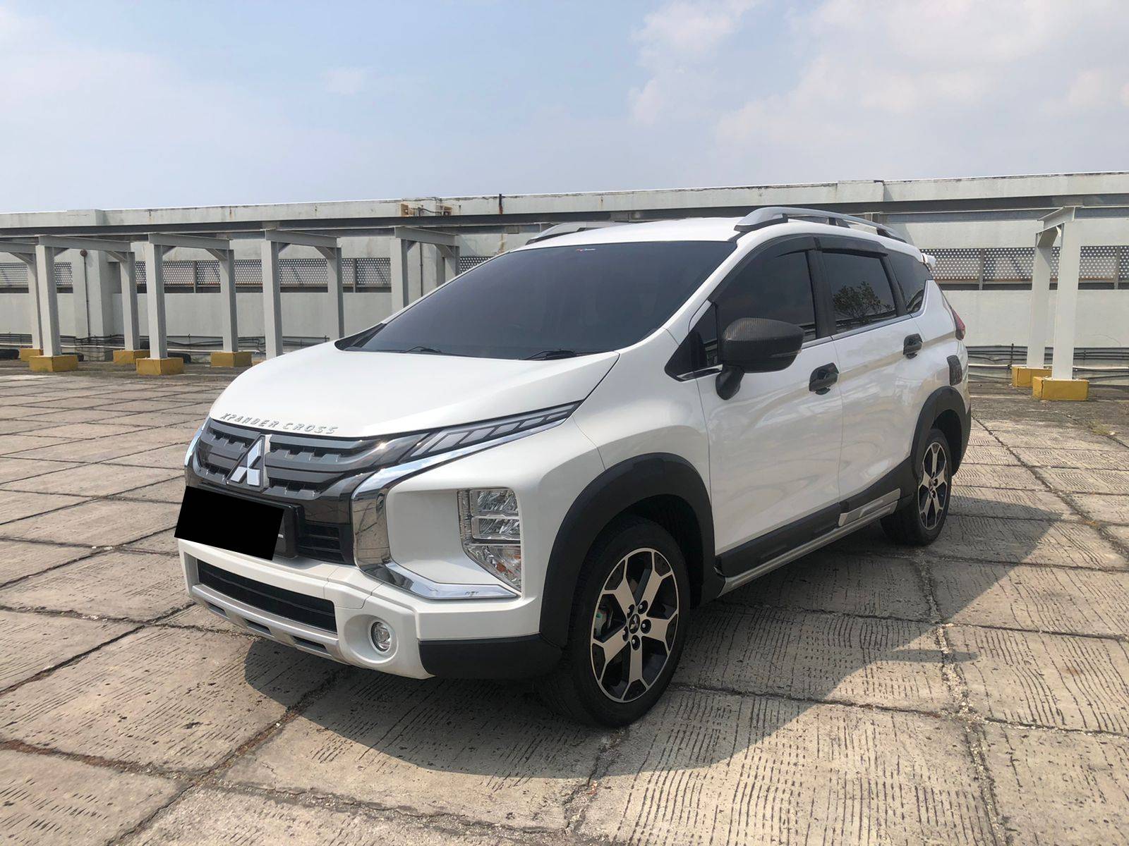 Mitsubishi Xpander Cross 2024 Specification - All Details & Features | Oto