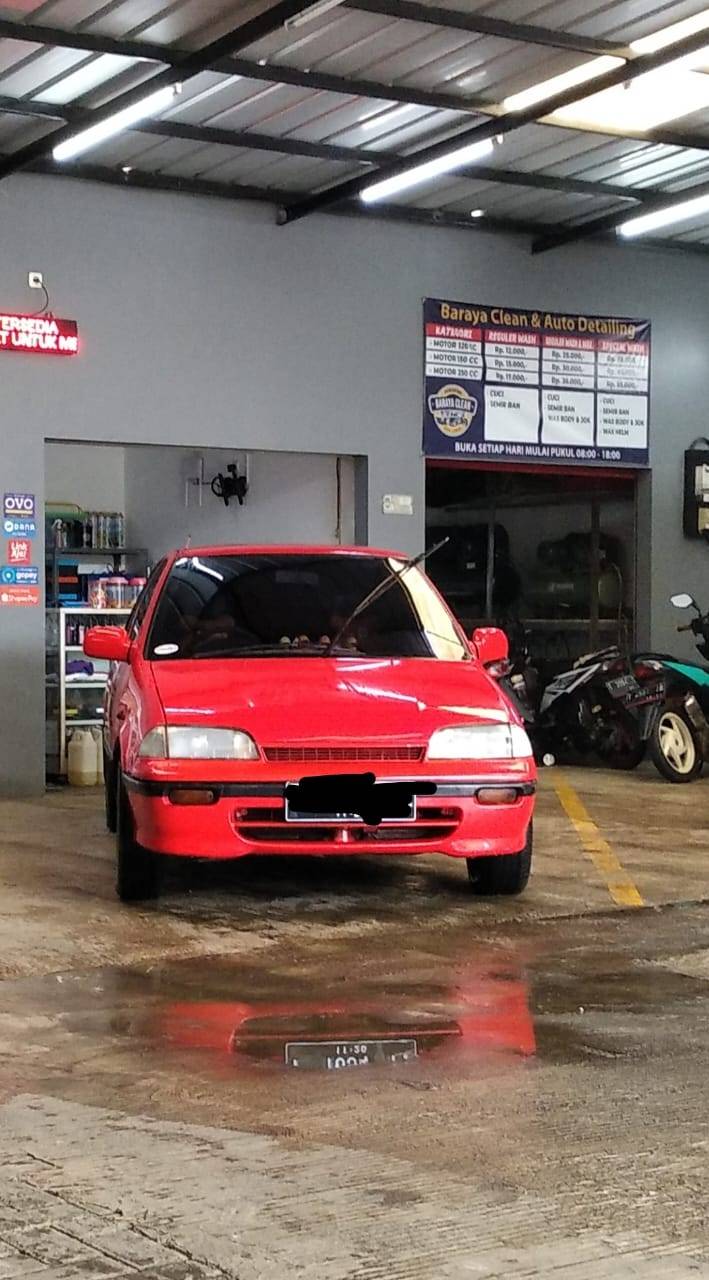 Gambar Suzuki Esteem 2023 | Cek Interior, Eksterior & Warna | Zigwheels