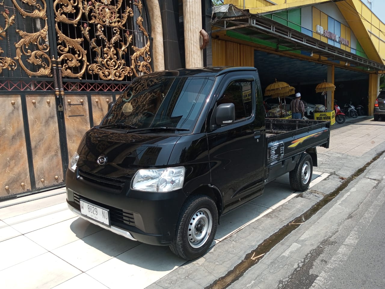 Dapatkan Informasi Harga & Penjual Mobil Bekas Daihatsu Gran Max PU ...