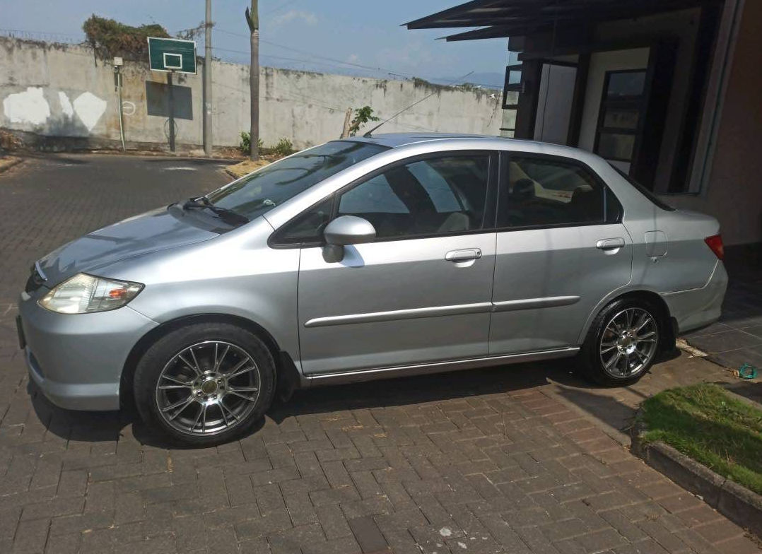 Honda City 2005 Buy Second Hand Honda City, 2005, Grey, Sedan In