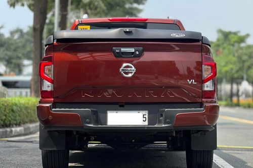 Used 2022 Nissan Navara 2.5L VL Calibre AT 4x2 Price & Sellers Details ...
