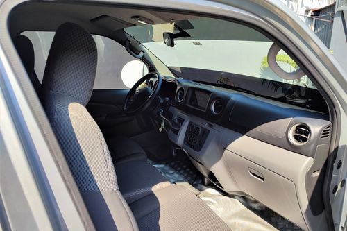 Used 2020 Nissan Urvan 15 Seater SHUTTLE Price & Sellers Details (42775 ...