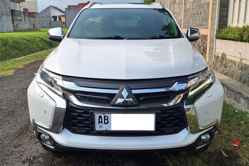 Jual Beli Mobil Bekas di Indonesia | Oto