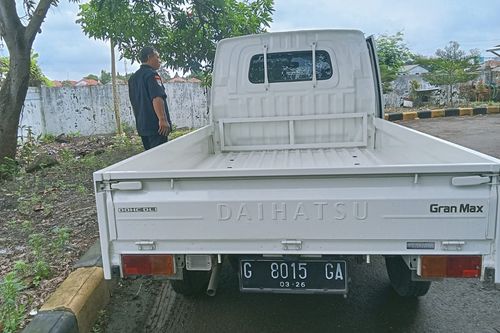Dapatkan Informasi Harga & Penjual Mobil Bekas Daihatsu Grand Max 2021 ...