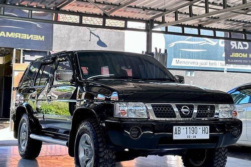 Nissan Terrano (2005-2012) Harga, Review, Spesifikasi & Promo Juli ...