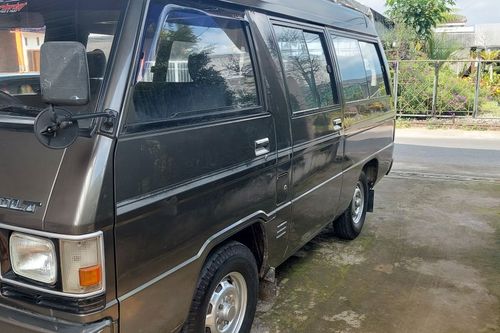 Dapatkan Informasi Harga & Penjual Mobil Bekas Mitsubishi L300 2004 ...
